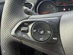 White Opel Grandland X 2018 in Alytus, with an engine capacity of 1.20 L and mileage of 197 thousand km for 8950 €, photo 14 on AUTOMOTO.COM.LV