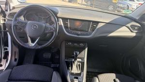 White Opel Grandland X 2018 in Marijampole, with an engine capacity of 1.60 L and mileage of 180 thousand km for 11000 €, photo 24 on AUTOMOTO.COM.LV