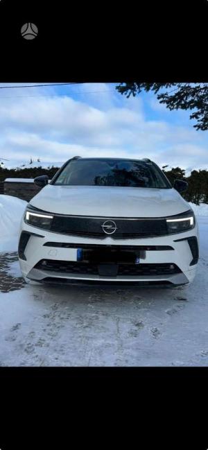 White Opel Grandland X 2022 in Taurage, with an engine capacity of 1.50 L and mileage of 130 thousand km for 13100 €, photo  on AUTOMOTO.COM.LV