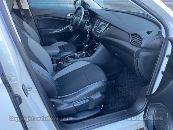 Белый Опель Grandland X 2019 в Курессааре, объемом двигателя 1.20 л и пробегом 91 тыс. км за 13990 €, фото 11 на AUTOMOTO.COM.LV