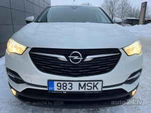 Balts Opel Grandland X 2019 Kuresāre, ar dzinēja tilpumu 1.20 L un nobraukumu 91 tūkst. km par 13390 €, foto 2 vietnē AUTOMOTO.COM.LV
