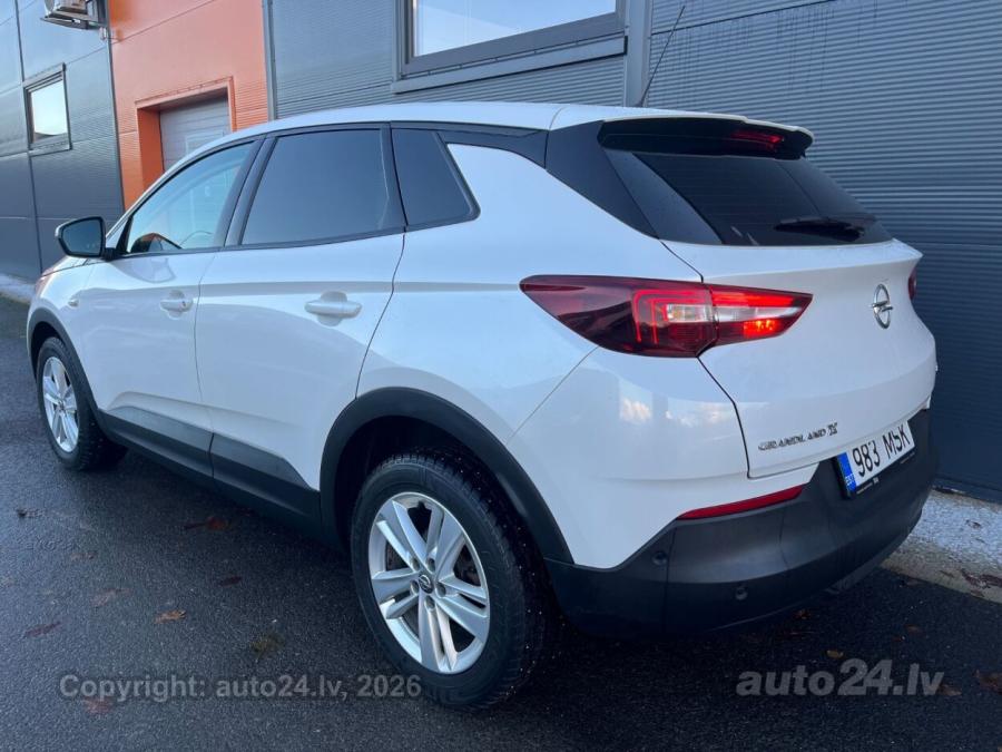 Balts Opel Grandland X 2019 Kuresāre, ar dzinēja tilpumu 1.20 L un nobraukumu 91 tūkst. km par 13390 €, foto 4 vietnē AUTOMOTO.COM.LV