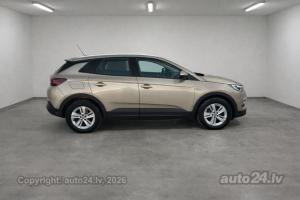 Yellow Opel Grandland X 2018 in Tartu, with an engine capacity of 1.20 L and mileage of 191 thousand km for 9890 €, photo 4 on AUTOMOTO.COM.LV