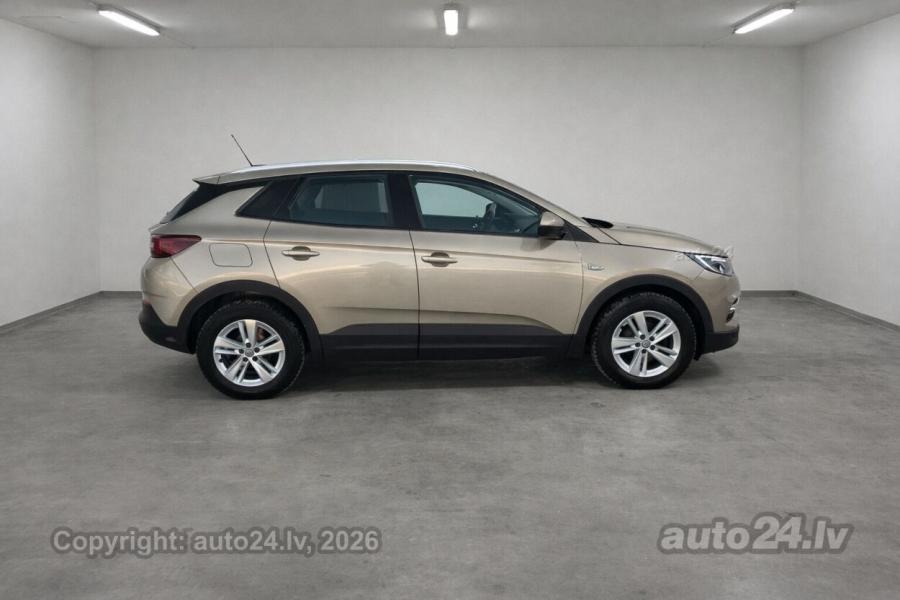 Yellow Opel Grandland X 2018 in Tartu, with an engine capacity of 1.20 L and mileage of 191 thousand km for 9890 €, photo 4 on AUTOMOTO.COM.LV