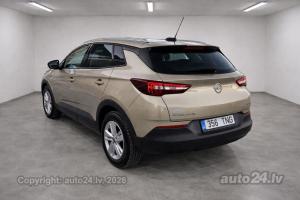 Yellow Opel Grandland X 2018 in Tartu, with an engine capacity of 1.20 L and mileage of 191 thousand km for 9890 €, photo 5 on AUTOMOTO.COM.LV