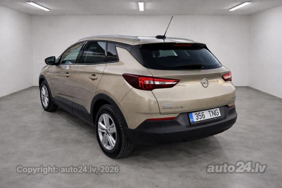 Yellow Opel Grandland X 2018 in Tartu, with an engine capacity of 1.20 L and mileage of 191 thousand km for 9890 €, photo 5 on AUTOMOTO.COM.LV