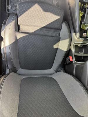 Yellow Opel Grandland X 2018 in Siauliai, with an engine capacity of 1.56 L and mileage of 178 thousand km for 9900 €, photo 19 on AUTOMOTO.COM.LV