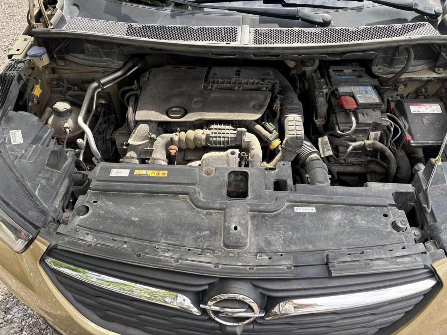 Yellow Opel Grandland X 2018 in Siauliai, with an engine capacity of 1.56 L and mileage of 178 thousand km for 9900 €, photo 29 on AUTOMOTO.COM.LV