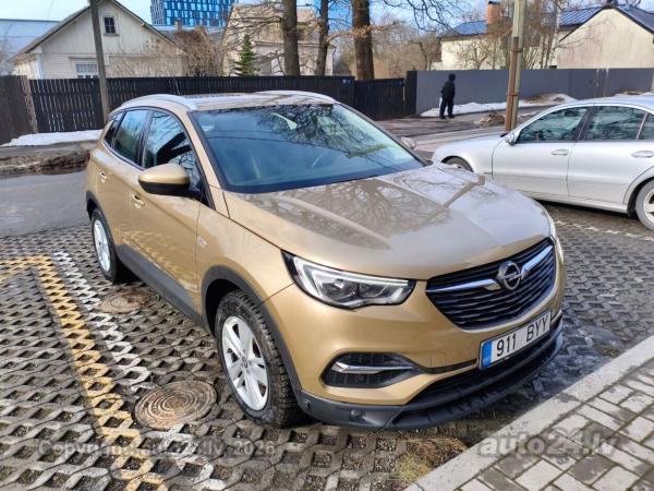 Yellow Opel Grandland X 2018 in Tallinn, with an engine capacity of 1.20 L and mileage of 99 thousand km for 9990 €, photo 2 on AUTOMOTO.COM.LV