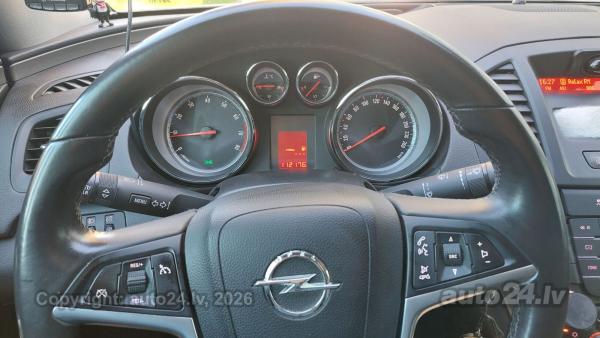 Beige Opel Insignia 2013 in Tallinn, with an engine capacity of 1.80 L and mileage of 112 thousand km for 5999 €, photo 6 on AUTOMOTO.COM.LV