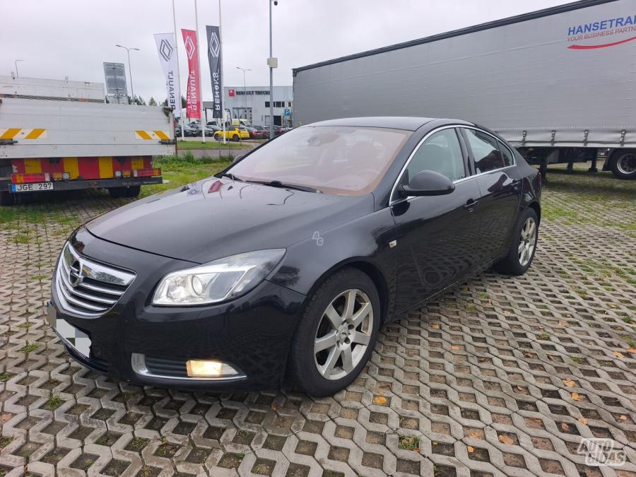 Black Opel Insignia 2008 in Vilnius, with an engine capacity of 2.00 L and mileage of 230 thousand km for 1950 €, photo 4 on AUTOMOTO.COM.LV