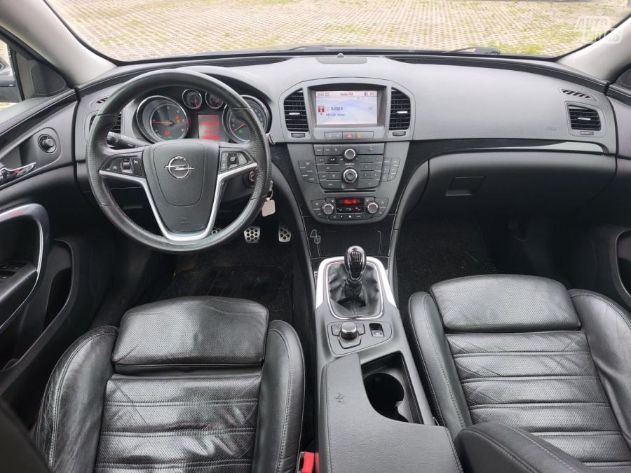 Black Opel Insignia 2008 in Vilnius, with an engine capacity of 2.00 L and mileage of 230 thousand km for 1950 €, photo 10 on AUTOMOTO.COM.LV