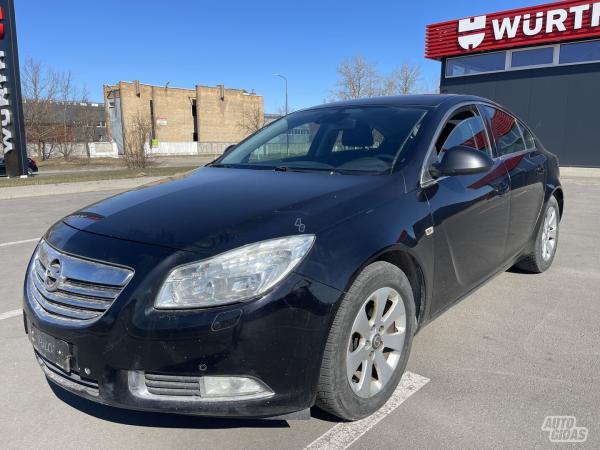 Black Opel Insignia 2009 in Klaipeda, with an engine capacity of 2.00 L and mileage of 272 thousand km for 2399 €, photo 4 on AUTOMOTO.COM.LV