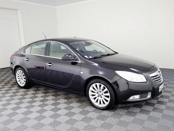 Melns Opel Insignia 2009 Tallina, ar dzinēja tilpumu 2.00 L un nobraukumu 234 tūkst. km par 1999 €, foto 1 vietnē AUTOMOTO.COM.LV