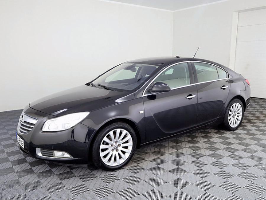 Black Opel Insignia 2009 in Tallinn, with an engine capacity of 2.00 L and mileage of 234 thousand km for 1999 €, photo 3 on AUTOMOTO.COM.LV