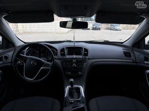 Black Opel Insignia 2009 in Alytus, with an engine capacity of 2.00 L and mileage of 310 thousand km for 1950 €, photo 8 on AUTOMOTO.COM.LV