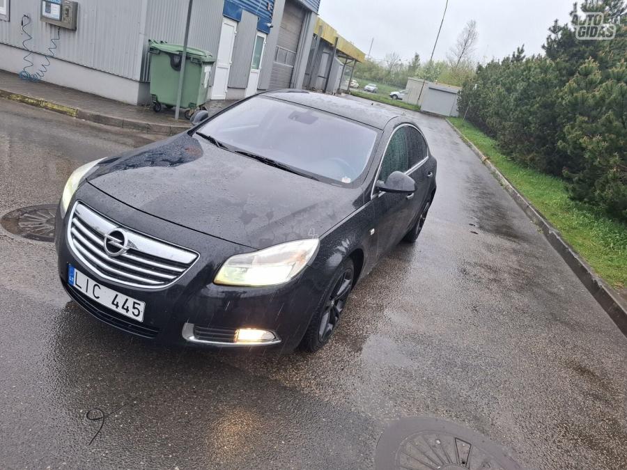Melns Opel Insignia 2010 Klaipėda, ar dzinēja tilpumu 2.00 L un nobraukumu 230 tūkst. km par 2900 €, foto 4 vietnē AUTOMOTO.COM.LV