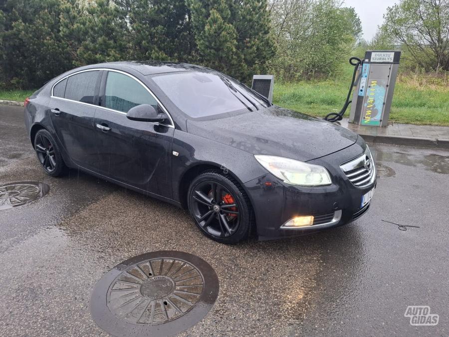 Melns Opel Insignia 2010 Klaipėda, ar dzinēja tilpumu 2.00 L un nobraukumu 230 tūkst. km par 2900 €, foto 7 vietnē AUTOMOTO.COM.LV