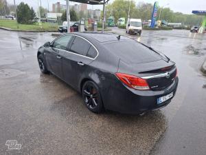 Melns Opel Insignia 2010 Klaipėda, ar dzinēja tilpumu 2.00 L un nobraukumu 230 tūkst. km par 2900 €, foto 10 vietnē AUTOMOTO.COM.LV