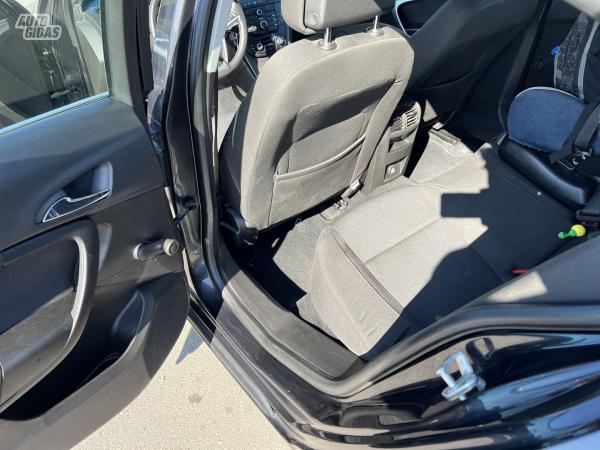 Melns Opel Insignia 2010 Kauņa, ar dzinēja tilpumu 2.00 L un nobraukumu 292 tūkst. km par 2750 €, foto 9 vietnē AUTOMOTO.COM.LV