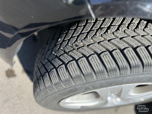 Melns Opel Insignia 2010 Kauņa, ar dzinēja tilpumu 2.00 L un nobraukumu 292 tūkst. km par 2750 €, foto 10 vietnē AUTOMOTO.COM.LV