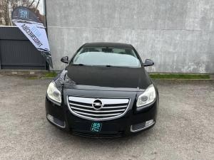 Black Opel Insignia 2010 in Liepaja, with an engine capacity of 2.00 L and mileage of 0 thousand km for 3750 €, photo  on AUTOMOTO.COM.LV