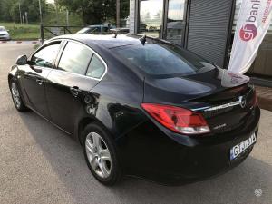 Melns Opel Insignia 2010 Klaipėda, ar dzinēja tilpumu 1.96 L un nobraukumu 367 tūkst. km par 2150 €, foto 5 vietnē AUTOMOTO.COM.LV
