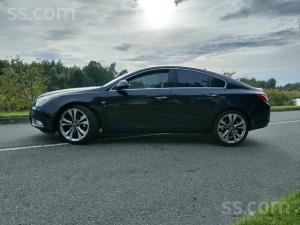 Melns Opel Insignia 2010 Ogre, ar dzinēja tilpumu 2.00 L un nobraukumu 379 tūkst. km par 1850 €, foto 4 vietnē AUTOMOTO.COM.LV