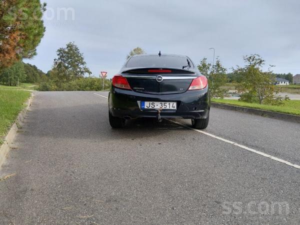 Melns Opel Insignia 2010 Ogre, ar dzinēja tilpumu 2.00 L un nobraukumu 379 tūkst. km par 1850 €, foto 5 vietnē AUTOMOTO.COM.LV