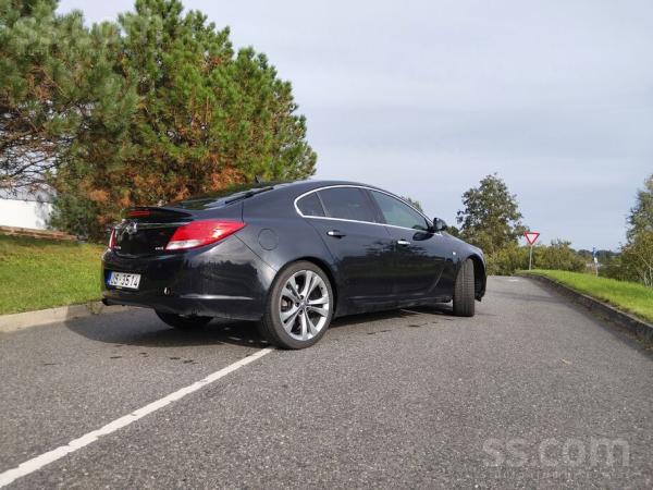 Melns Opel Insignia 2010 Ogre, ar dzinēja tilpumu 2.00 L un nobraukumu 379 tūkst. km par 1850 €, foto 7 vietnē AUTOMOTO.COM.LV