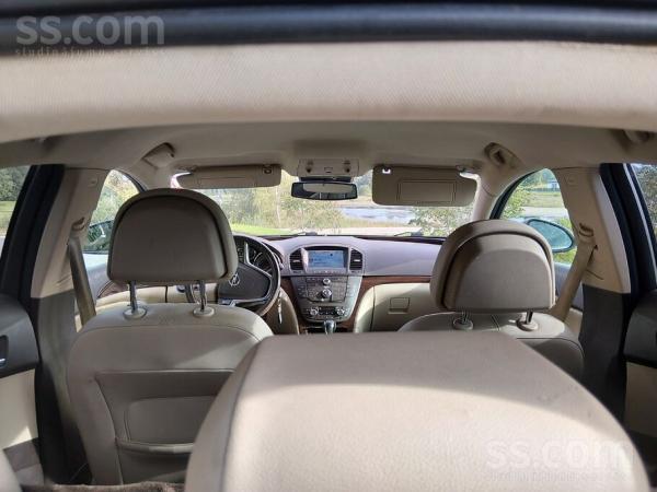 Melns Opel Insignia 2010 Ogre, ar dzinēja tilpumu 2.00 L un nobraukumu 379 tūkst. km par 1850 €, foto 8 vietnē AUTOMOTO.COM.LV