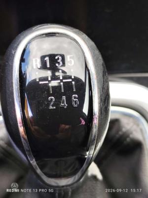 Black Opel Insignia 2010 in Silale, with an engine capacity of 1.96 L and mileage of 268 thousand km for 2750 €, photo 16 on AUTOMOTO.COM.LV