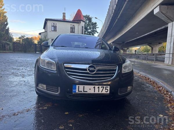 Melns Opel Insignia 2011 Rīga, ar dzinēja tilpumu 2.00 L un nobraukumu 0 tūkst. km par 3750 €, foto 11 vietnē AUTOMOTO.COM.LV