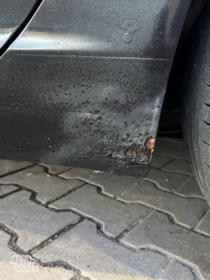 Black Opel Insignia 2011 in Vilnius, with an engine capacity of 2.00 L and mileage of 340 thousand km for 3500 €, photo 21 on AUTOMOTO.COM.LV