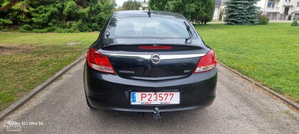 Black Opel Insignia 2011 in Kedainiai, with an engine capacity of 2.00 L and mileage of 272 thousand km for 3399 €, photo 8 on AUTOMOTO.COM.LV