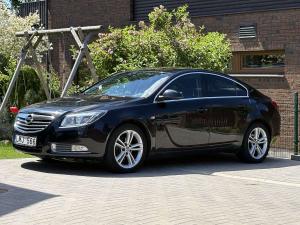 Melns Opel Insignia 2011 Viļņa, ar dzinēja tilpumu 2.00 L un nobraukumu 268 tūkst. km par 3450 €, foto  vietnē AUTOMOTO.COM.LV
