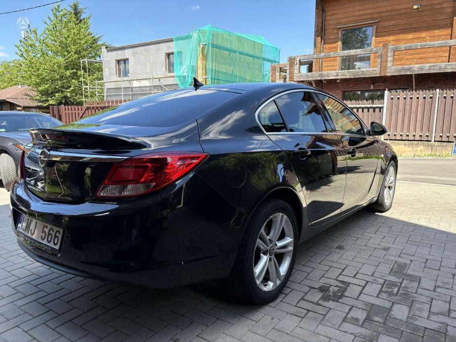 Melns Opel Insignia 2011 Viļņa, ar dzinēja tilpumu 2.00 L un nobraukumu 268 tūkst. km par 3450 €, foto 3 vietnē AUTOMOTO.COM.LV