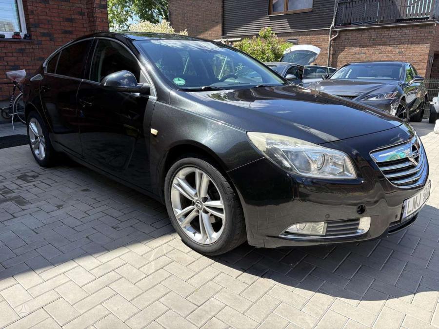 Melns Opel Insignia 2011 Viļņa, ar dzinēja tilpumu 2.00 L un nobraukumu 268 tūkst. km par 3450 €, foto 5 vietnē AUTOMOTO.COM.LV