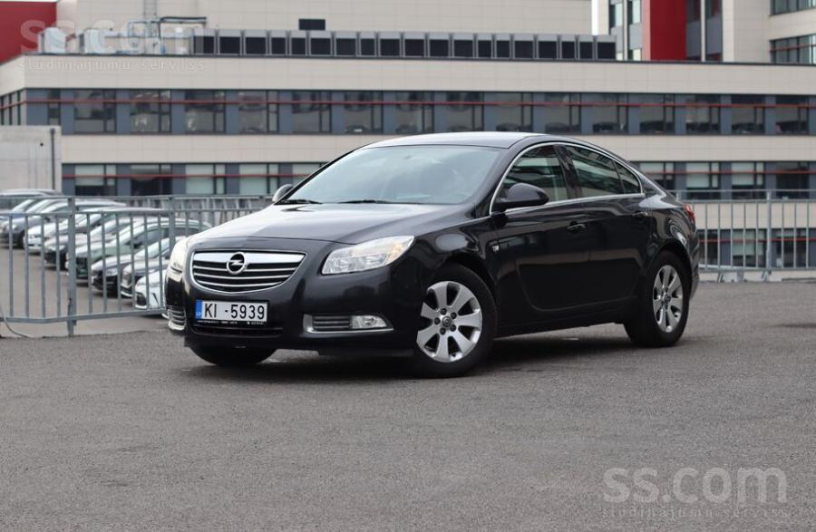 Melns Opel Insignia 2011 Rīga, ar dzinēja tilpumu 2.00 L un nobraukumu 312 tūkst. km par 3280 €, foto 4 vietnē AUTOMOTO.COM.LV