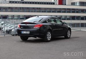 Melns Opel Insignia 2011 Rīga, ar dzinēja tilpumu 2.00 L un nobraukumu 312 tūkst. km par 3280 €, foto 7 vietnē AUTOMOTO.COM.LV