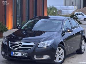 Black Opel Insignia 2011 in Kaunas, with an engine capacity of 2.00 L and mileage of 300 thousand km for 2890 €, photo  on AUTOMOTO.COM.LV