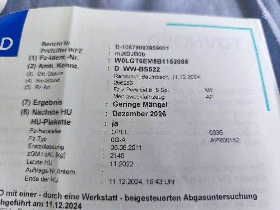 Black Opel Insignia 2011 in Marijampole, with an engine capacity of 1.96 L and mileage of 280 thousand km for 3200 €, photo 12 on AUTOMOTO.COM.LV