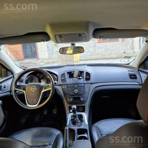Melns Opel Insignia 2012 Jēkabpils, ar dzinēja tilpumu 1.90 L un nobraukumu 369 tūkst. km par 2700 €, foto 6 vietnē AUTOMOTO.COM.LV