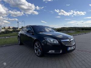 Melns Opel Insignia 2012 Viļņa, ar dzinēja tilpumu 1.96 L un nobraukumu 247 tūkst. km par 3600 €, foto 3 vietnē AUTOMOTO.COM.LV