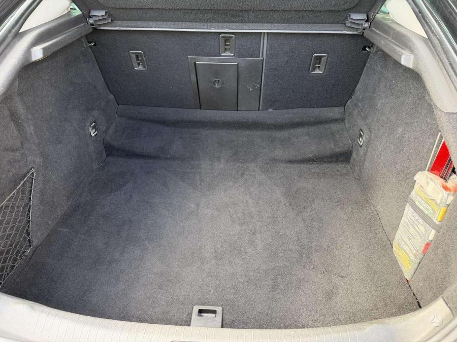 Melns Opel Insignia 2012 Viļņa, ar dzinēja tilpumu 1.96 L un nobraukumu 247 tūkst. km par 3600 €, foto 12 vietnē AUTOMOTO.COM.LV