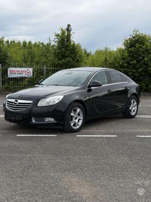 Melns Opel Insignia 2013 Kėdainiai, ar dzinēja tilpumu 1.96 L un nobraukumu 285 tūkst. km par 4350 €, foto  vietnē AUTOMOTO.COM.LV