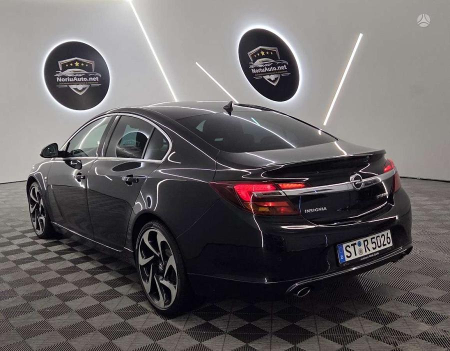 Black Opel Insignia 2014 in Marijampole, with an engine capacity of 1.96 L and mileage of 227 thousand km for 7999 €, photo 25 on AUTOMOTO.COM.LV