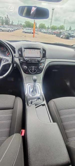 Black Opel Insignia 2014 in Marijampole, with an engine capacity of 2.00 L and mileage of 265 thousand km for 4999 €, photo 6 on AUTOMOTO.COM.LV