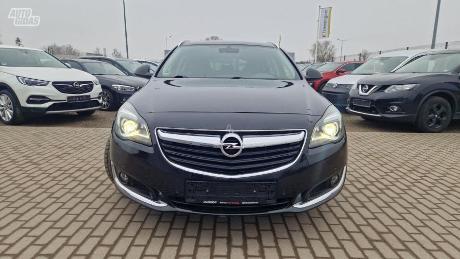 Black Opel Insignia 2015 in Marijampole, with an engine capacity of 2.00 L and mileage of 202 thousand km for 5990 €, photo 2 on AUTOMOTO.COM.LV