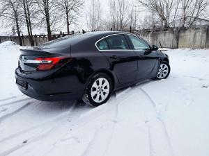 Black Opel Insignia 2015 in Marijampole, with an engine capacity of 1.36 L and mileage of 170 thousand km for 5300 €, photo 4 on AUTOMOTO.COM.LV